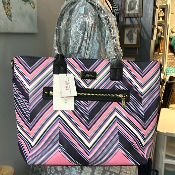 Trina Turk | Bags | Trina Turk Double Handled Print Tote With ...